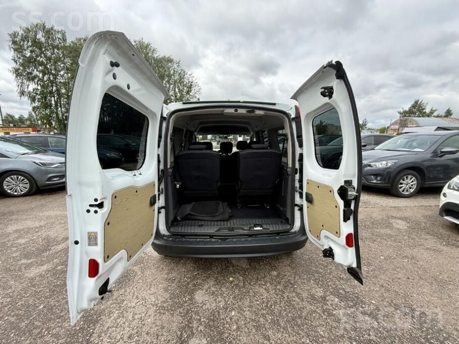 White Renault Kangoo 2017 in Riga, with an engine capacity of 1.50 L and mileage of 0 thousand km for 6550 €, photo 17 on AUTOMOTO.COM.LV