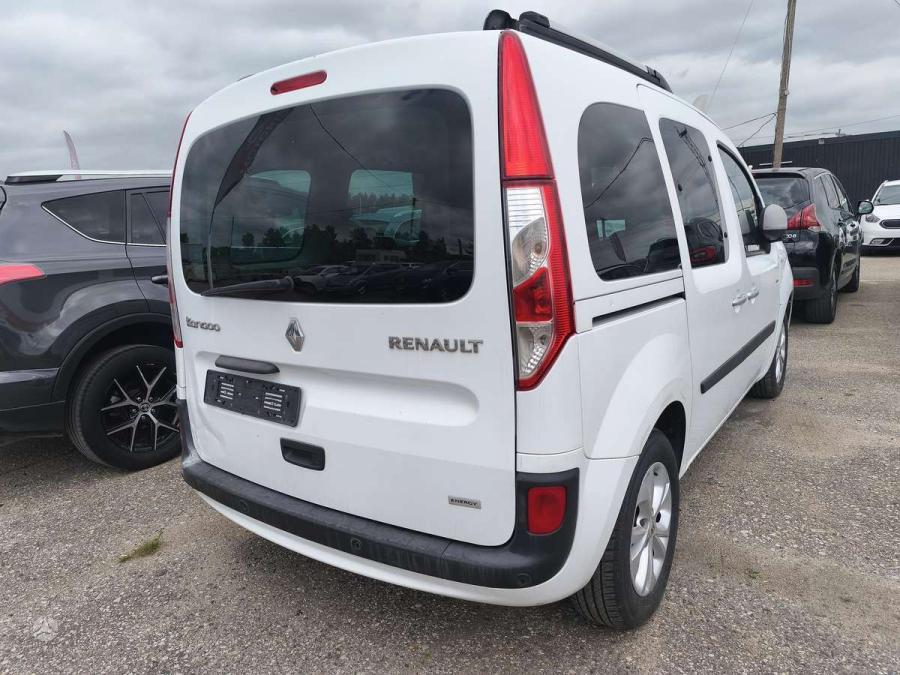 Balts Renault Kangoo 2017 Panevēža, ar dzinēja tilpumu 1.46 L un nobraukumu 188 tūkst. km par 5800 €, foto 7 vietnē AUTOMOTO.COM.LV