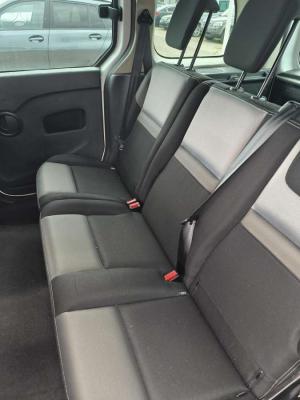 Balts Renault Kangoo 2017 Panevēža, ar dzinēja tilpumu 1.46 L un nobraukumu 188 tūkst. km par 5800 €, foto 12 vietnē AUTOMOTO.COM.LV