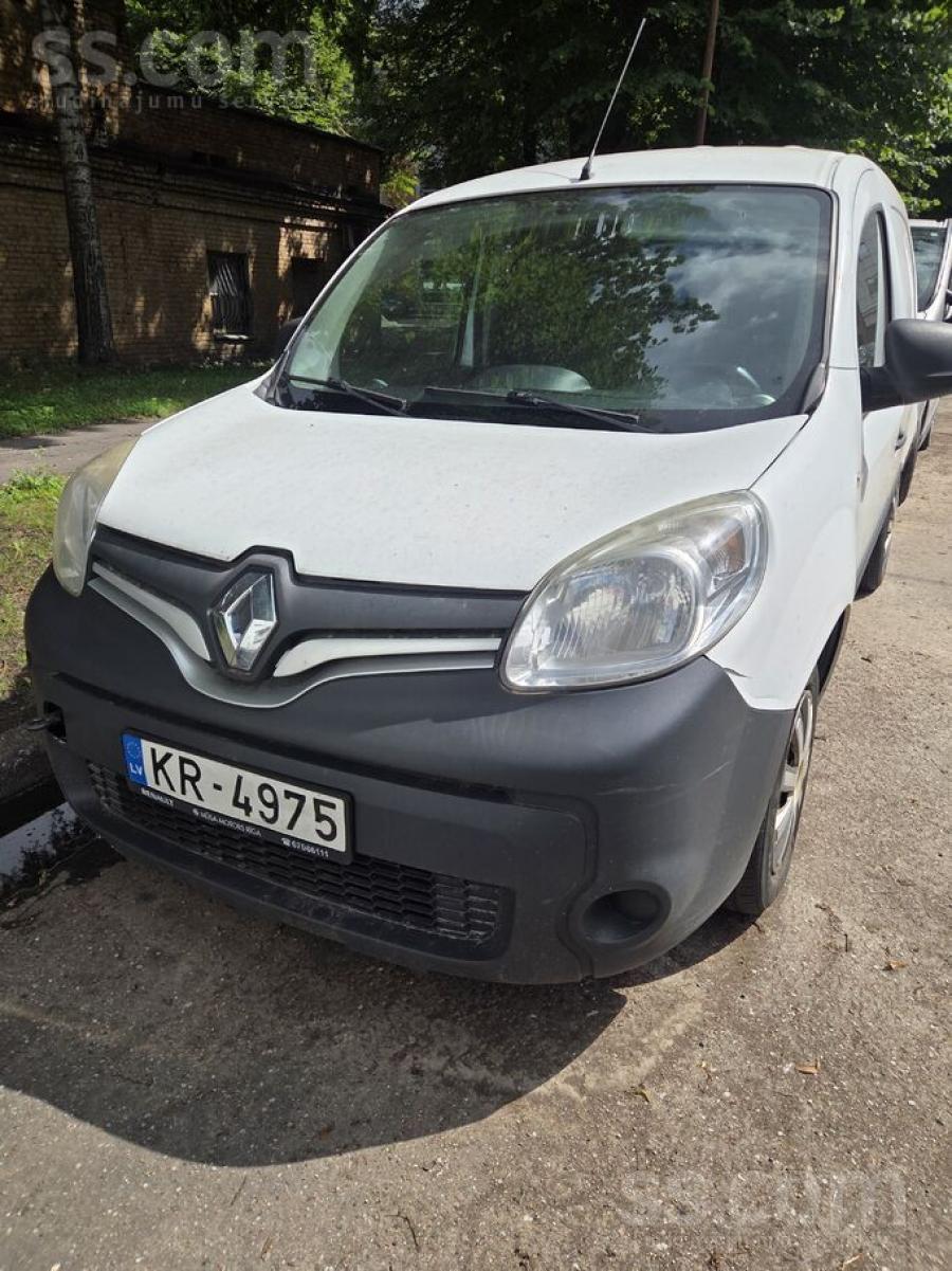 Balts Renault Kangoo 2017 Rīga, ar dzinēja tilpumu 1.50 L un nobraukumu 210 tūkst. km par 4800 €, foto 3 vietnē AUTOMOTO.COM.LV