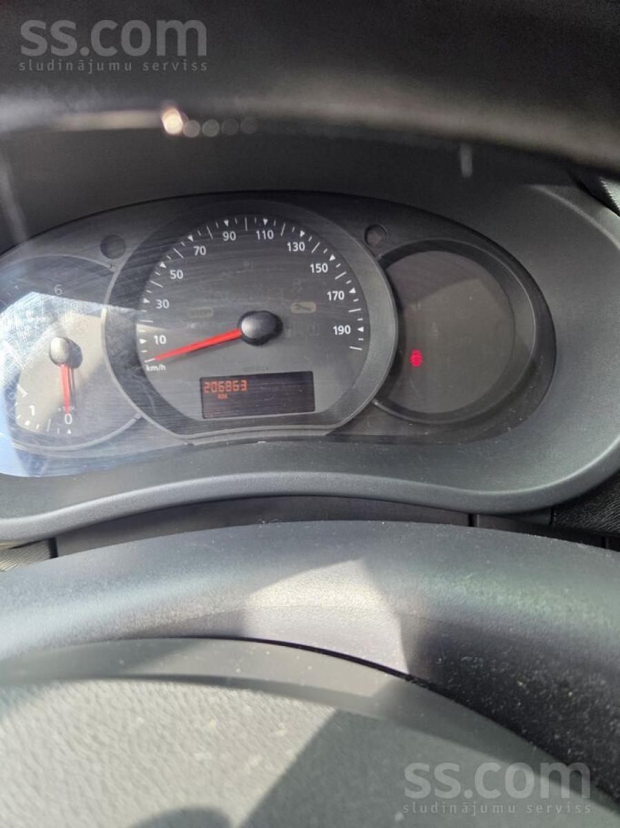 Balts Renault Kangoo 2017 Rīga, ar dzinēja tilpumu 1.50 L un nobraukumu 210 tūkst. km par 4800 €, foto 7 vietnē AUTOMOTO.COM.LV