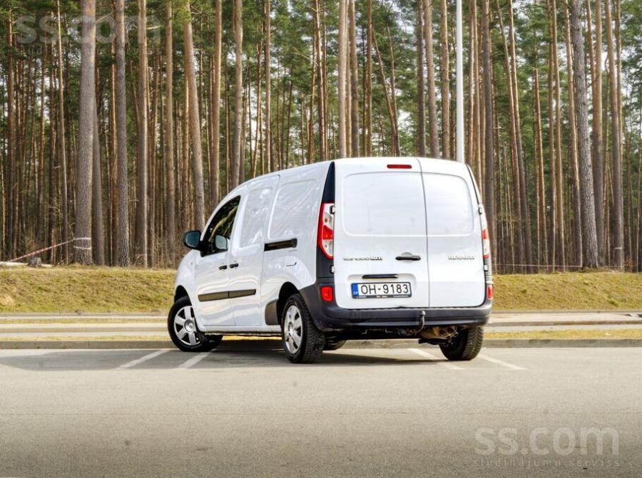 White Renault Kangoo 2018 in Riga, with an engine capacity of 1.50 L and mileage of 320 thousand km for 3990 €, photo 8 on AUTOMOTO.COM.LV
