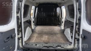 White Renault Kangoo 2018 in Riga, with an engine capacity of 1.50 L and mileage of 320 thousand km for 3990 €, photo 21 on AUTOMOTO.COM.LV