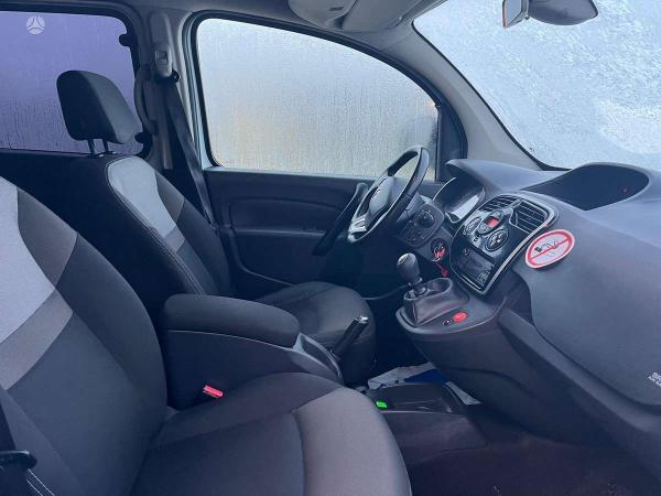 White Renault Kangoo 2020 in Kaunas, with an engine capacity of 1.50 L and mileage of 223 thousand km for 7350 €, photo 11 on AUTOMOTO.COM.LV