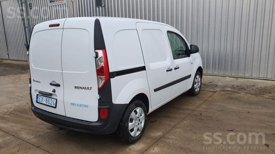 White Renault Kangoo 2021 in Riga, with an engine capacity of 1.50 L and mileage of 33 thousand km for 14500 €, photo 3 on AUTOMOTO.COM.LV
