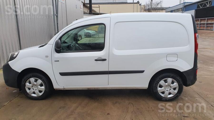 White Renault Kangoo 2021 in Riga, with an engine capacity of 1.50 L and mileage of 33 thousand km for 14500 €, photo 6 on AUTOMOTO.COM.LV