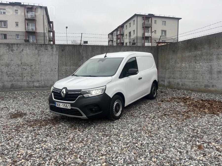 White Renault Kangoo 2022 in Riga, with an engine capacity of 1.50 L and mileage of 60 thousand km for 14900 €, photo 2 on AUTOMOTO.COM.LV