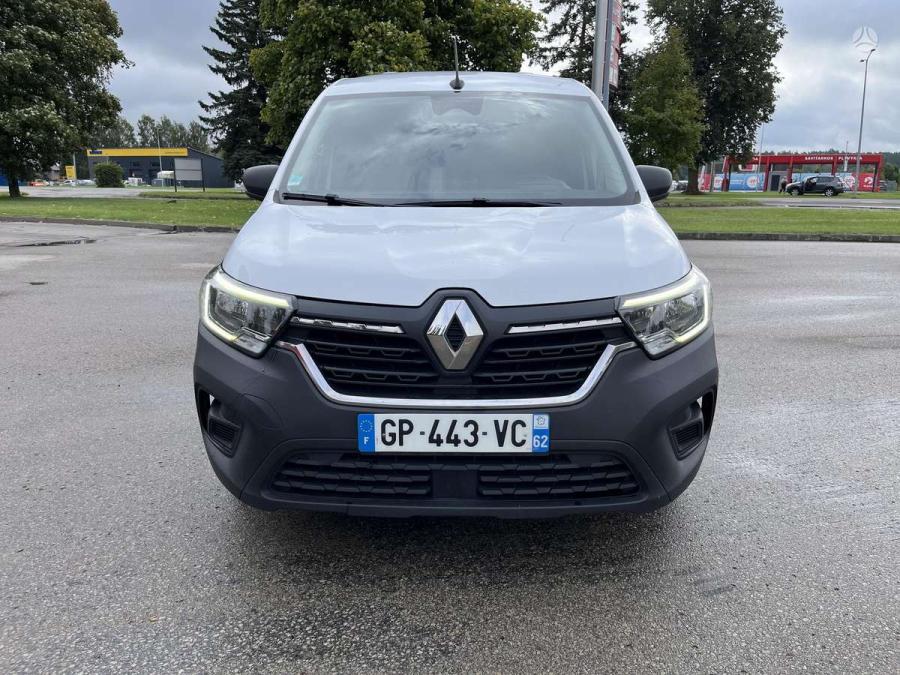 White Renault Kangoo 2023 in Taurage, with an engine capacity of 1.46 L and mileage of 167 thousand km for 11253 €, photo 3 on AUTOMOTO.COM.LV