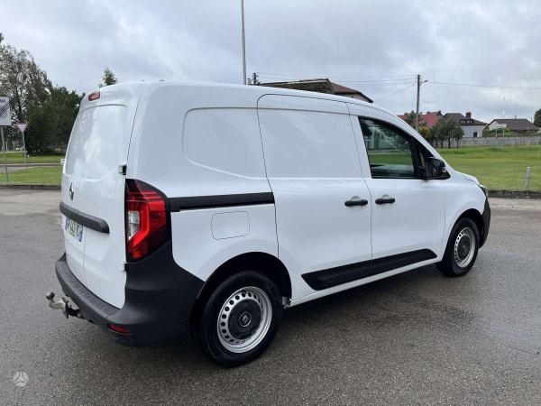 White Renault Kangoo 2023 in Taurage, with an engine capacity of 1.46 L and mileage of 167 thousand km for 11253 €, photo 5 on AUTOMOTO.COM.LV