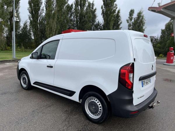 White Renault Kangoo 2023 in Taurage, with an engine capacity of 1.46 L and mileage of 167 thousand km for 11253 €, photo 7 on AUTOMOTO.COM.LV
