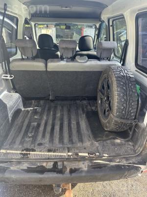 Balts Renault Kangoo 2003 Ludza, ar dzinēja tilpumu 1.60 L un nobraukumu 282 tūkst. km par 1500 €, foto 8 vietnē AUTOMOTO.COM.LV