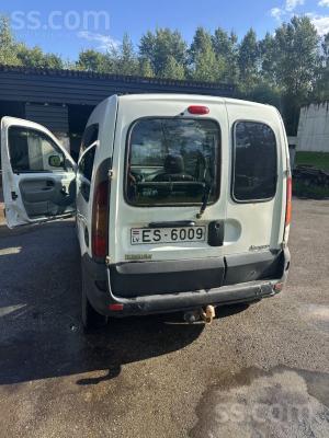Balts Renault Kangoo 2003 Ludza, ar dzinēja tilpumu 1.60 L un nobraukumu 282 tūkst. km par 1500 €, foto 10 vietnē AUTOMOTO.COM.LV