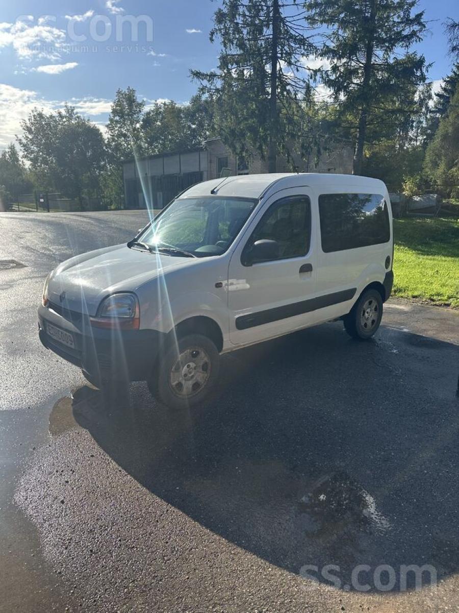 Balts Renault Kangoo 2003 Ludza, ar dzinēja tilpumu 1.60 L un nobraukumu 282 tūkst. km par 1500 €, foto 11 vietnē AUTOMOTO.COM.LV