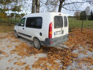 White Renault Kangoo 2004 in Riga, with an engine capacity of 1.50 L and mileage of 280 thousand km for 1950 €, photo 4 on AUTOMOTO.COM.LV