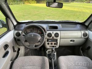 Balts Renault Kangoo 2005 Liepāja, ar dzinēja tilpumu 1.50 L un nobraukumu 288 tūkst. km par 1700 €, foto 11 vietnē AUTOMOTO.COM.LV
