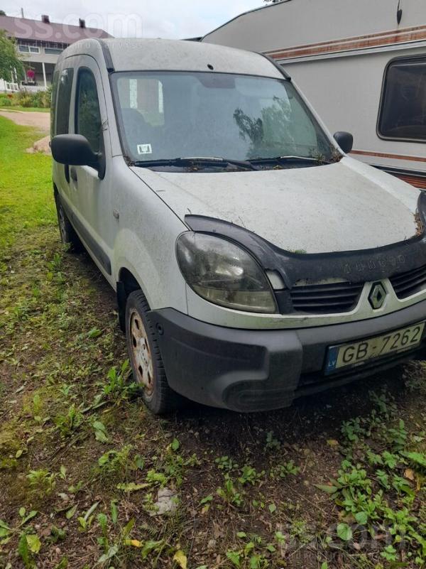 Balts Renault Kangoo 2006 Rēzekne, ar dzinēja tilpumu 1.60 L un nobraukumu 230 tūkst. km par 1100 €, foto 2 vietnē AUTOMOTO.COM.LV