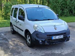 Balts Renault Kangoo 2008 Rīga, ar dzinēja tilpumu 1.50 L un nobraukumu 285 tūkst. km par 1400 €, foto  vietnē AUTOMOTO.COM.LV