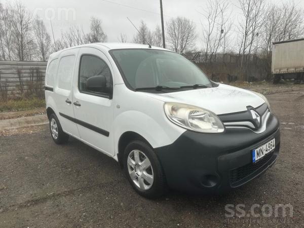 White Renault Kangoo 2014 in Riga, with an engine capacity of 1.50 L and mileage of 315 thousand km for 5600 €, photo 2 on AUTOMOTO.COM.LV