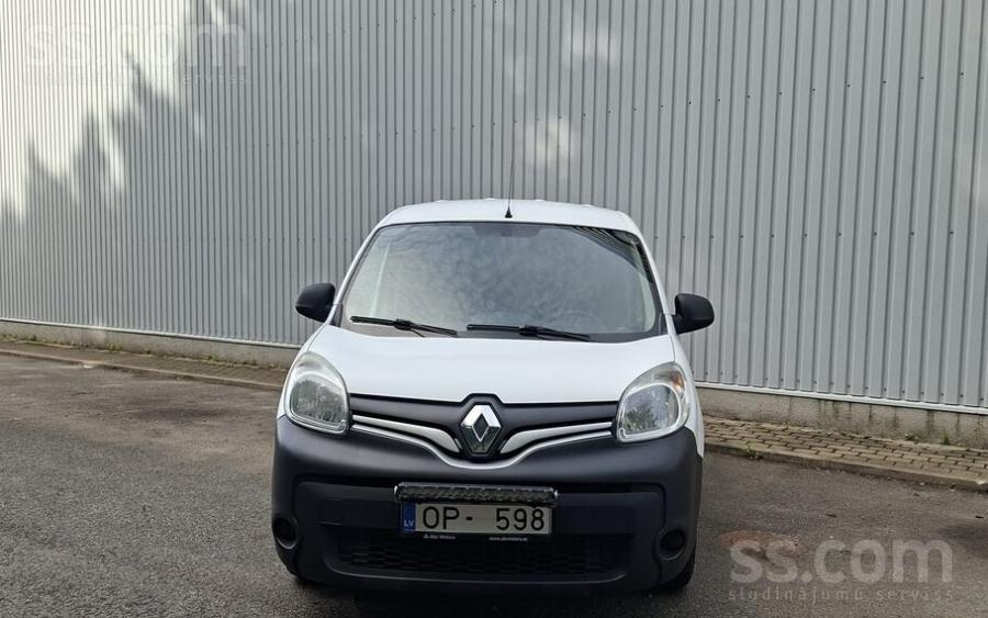 White Renault Kangoo 2016 in Riga, with an engine capacity of 1.50 L and mileage of 154 thousand km for 3990 €, photo 1 on AUTOMOTO.COM.LV