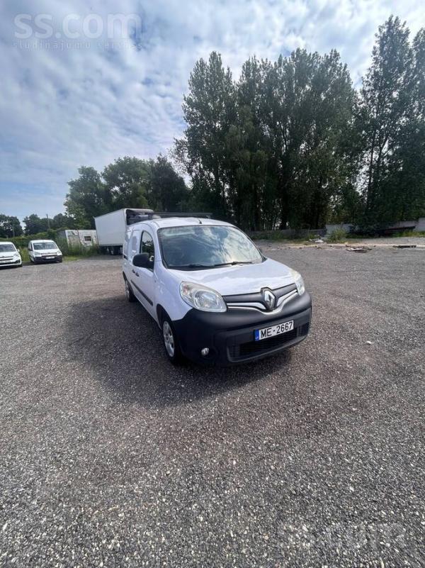 Balts Renault Kangoo 2019 Rīga, ar dzinēja tilpumu 1.50 L un nobraukumu 160 tūkst. km par 5000 €, foto 6 vietnē AUTOMOTO.COM.LV