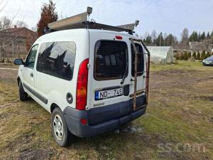 White Renault Kangoo 2005 in Riga, with an engine capacity of 1.60 L and mileage of 280 thousand km for 1700 €, photo 4 on AUTOMOTO.COM.LV