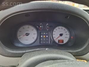 White Renault Kangoo 2005 in Riga, with an engine capacity of 1.60 L and mileage of 280 thousand km for 1700 €, photo 14 on AUTOMOTO.COM.LV