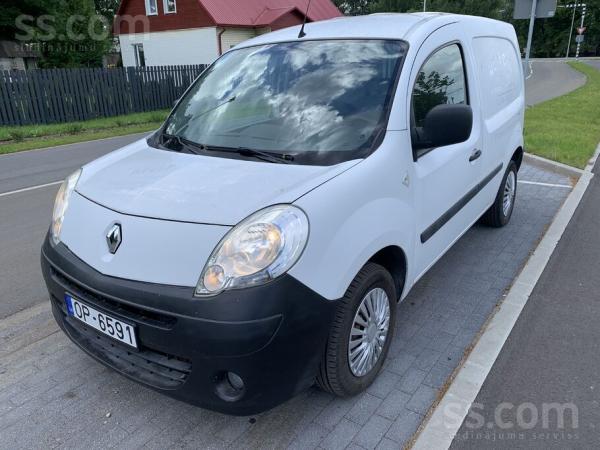 Белый Рено Кенгу 2008 в Рига, объемом двигателя 1.50 л и пробегом 184 тыс. км за 2400 €, фото 1 на AUTOMOTO.COM.LV