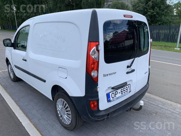 Белый Рено Кенгу 2008 в Рига, объемом двигателя 1.50 л и пробегом 184 тыс. км за 2400 €, фото 6 на AUTOMOTO.COM.LV