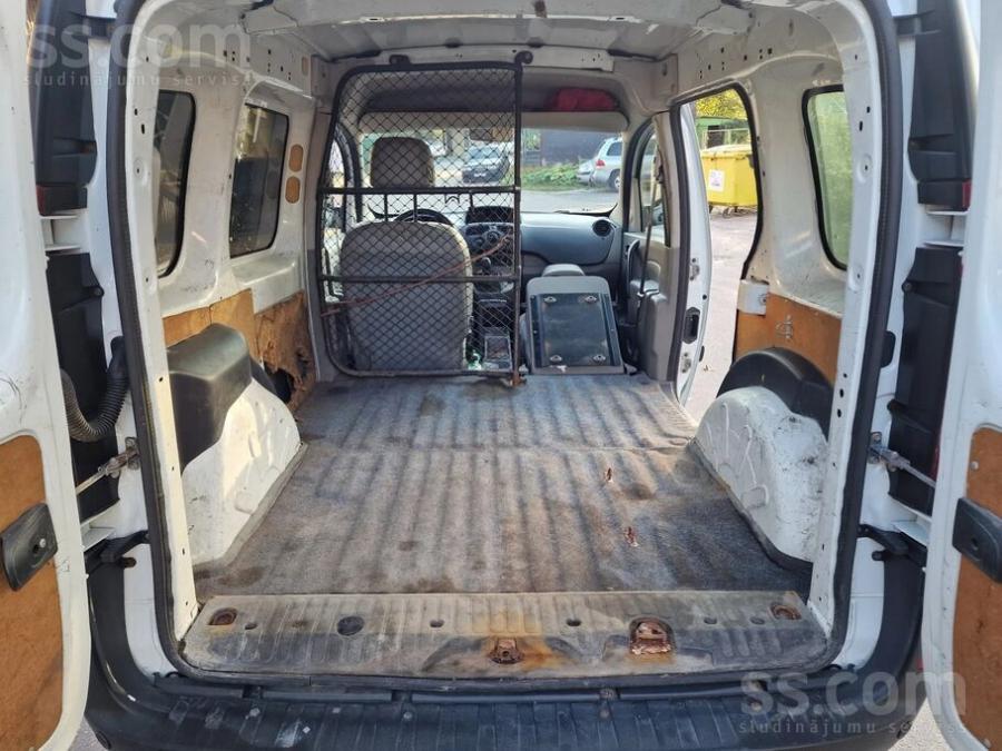 Balts Renault Kangoo 2009 Rīga, ar dzinēja tilpumu 1.50 L un nobraukumu 249 tūkst. km par 2570 €, foto 12 vietnē AUTOMOTO.COM.LV