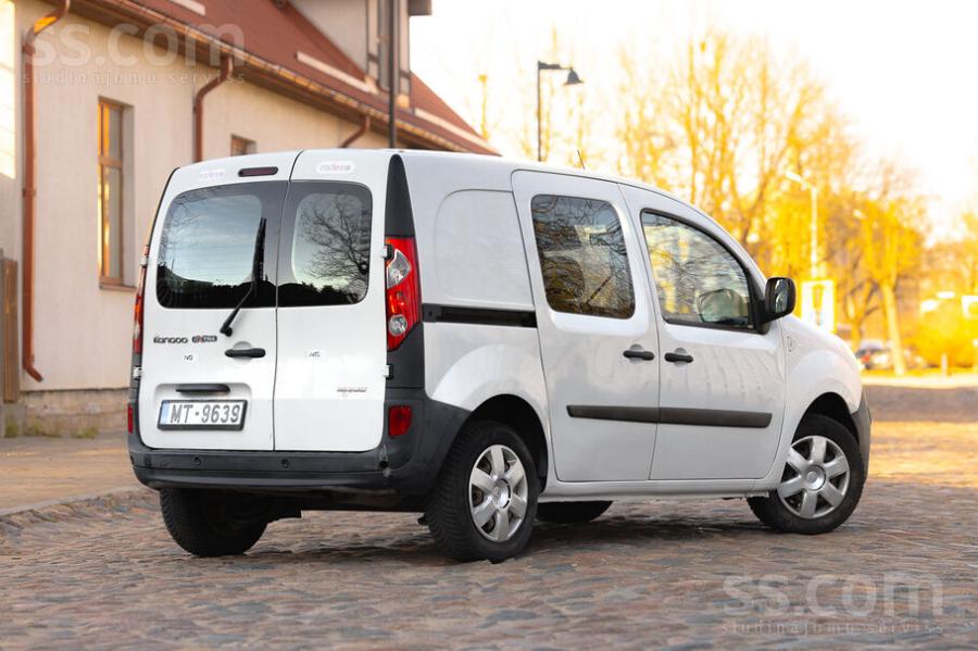 Balts Renault Kangoo 2010 Jelgava, ar dzinēja tilpumu 1.50 L un nobraukumu 362 tūkst. km par 3750 €, foto 5 vietnē AUTOMOTO.COM.LV