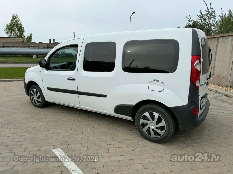 White Renault Kangoo 2012 in Riga, with an engine capacity of 1.50 L and mileage of 273 thousand km for 2800 €, photo 4 on AUTOMOTO.COM.LV