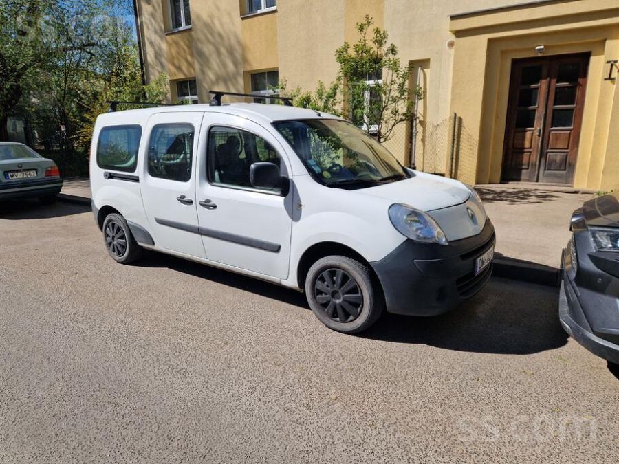 Balts Renault Kangoo 2012 Rīga, ar dzinēja tilpumu 1.50 L un nobraukumu 141 tūkst. km par 4500 €, foto 1 vietnē AUTOMOTO.COM.LV