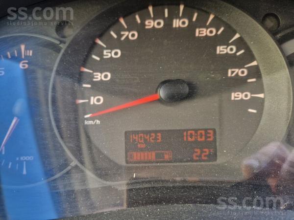 Balts Renault Kangoo 2012 Rīga, ar dzinēja tilpumu 1.50 L un nobraukumu 141 tūkst. km par 4500 €, foto 2 vietnē AUTOMOTO.COM.LV