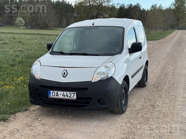 Balts Renault Kangoo 2012 Rīga, ar dzinēja tilpumu 1.50 L un nobraukumu 286 tūkst. km par 1600 €, foto 1 vietnē AUTOMOTO.COM.LV