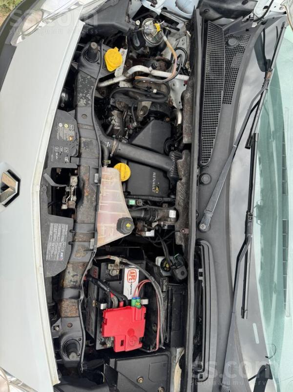 White Renault Kangoo 2012 in Riga, with an engine capacity of 1.50 L and mileage of 286 thousand km for 1600 €, photo 9 on AUTOMOTO.COM.LV