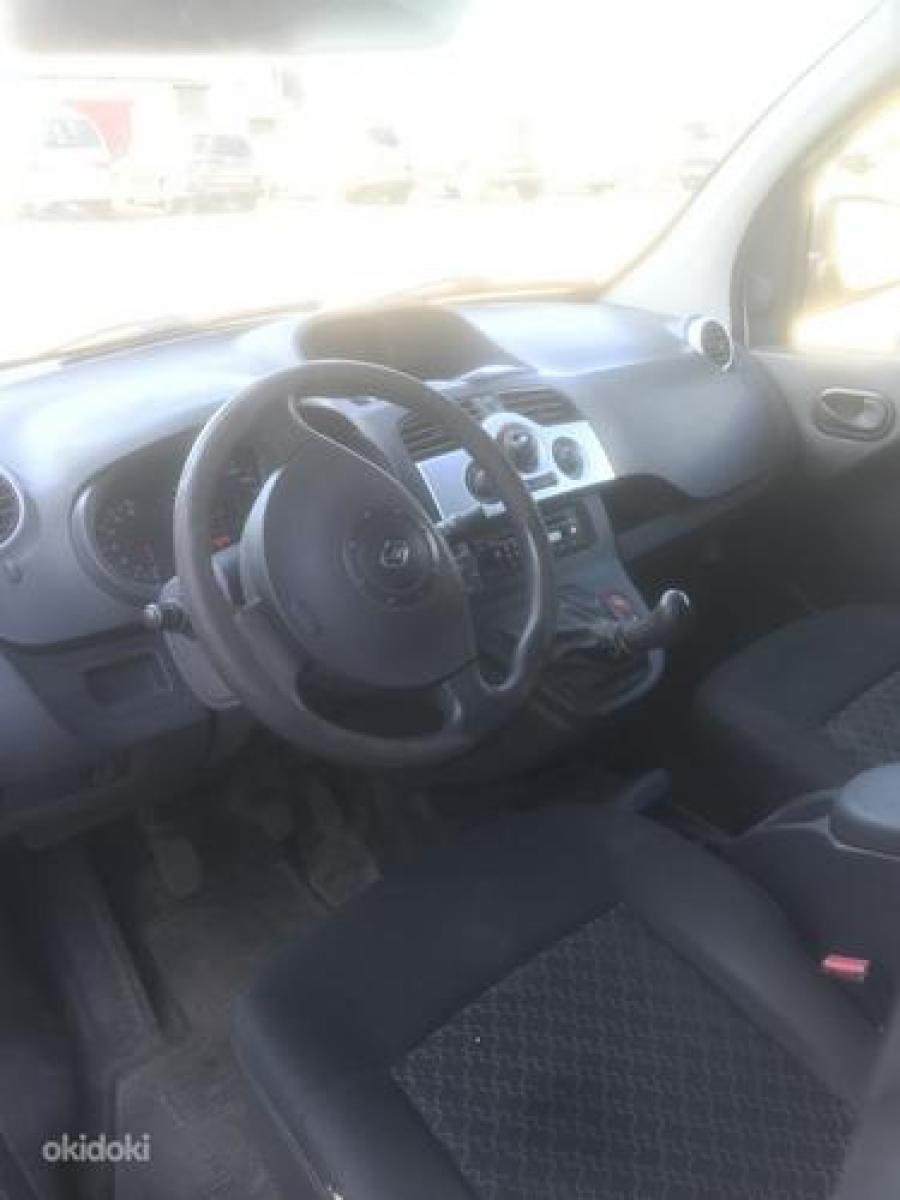 Balts Renault Kangoo 2013 Narva, ar dzinēja tilpumu 1.50 L un nobraukumu 217 tūkst. km par 2900 €, foto 7 vietnē AUTOMOTO.COM.LV