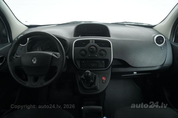 White Renault Kangoo 2015 in Tallinn, with an engine capacity of 1.50 L and mileage of 270 thousand km for 4990 €, photo 8 on AUTOMOTO.COM.LV