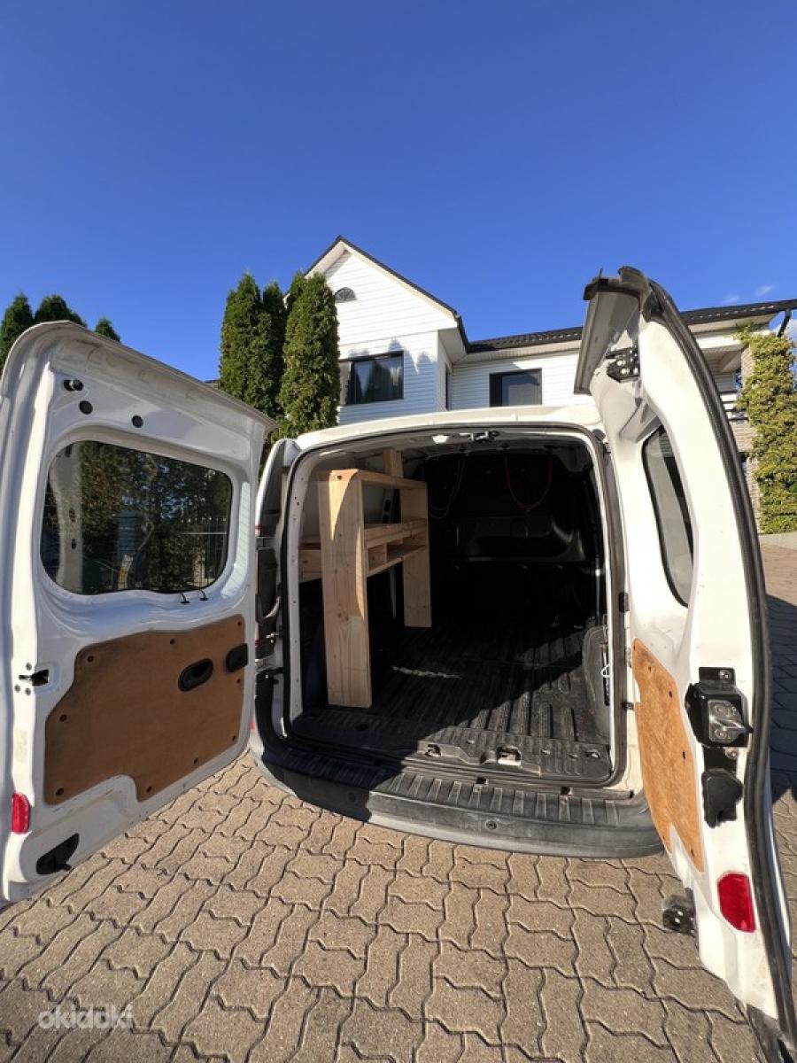White Renault Kangoo 2015 in Parnu, with an engine capacity of 1.50 L and mileage of 329 thousand km for 3300 €, photo 12 on AUTOMOTO.COM.LV