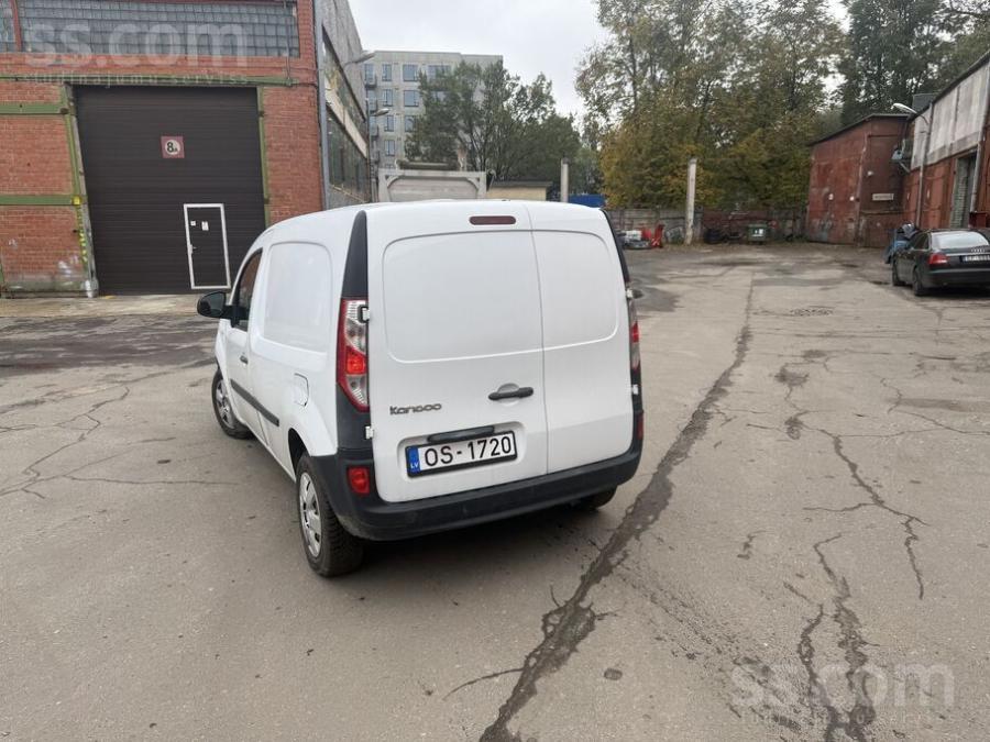 Белый Рено Кенгу 2015 в Рига, объемом двигателя 1.50 л и пробегом 249 тыс. км за 3999 €, фото 6 на AUTOMOTO.COM.LV