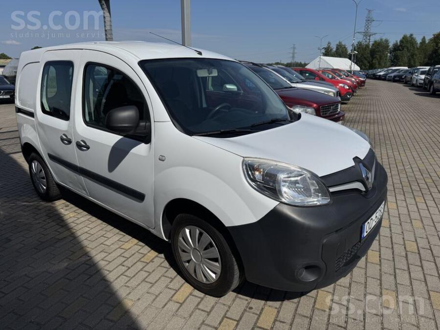 Balts Renault Kangoo 2019 Talsi, ar dzinēja tilpumu 1.50 L un nobraukumu 250 tūkst. km par 5200 €, foto 4 vietnē AUTOMOTO.COM.LV