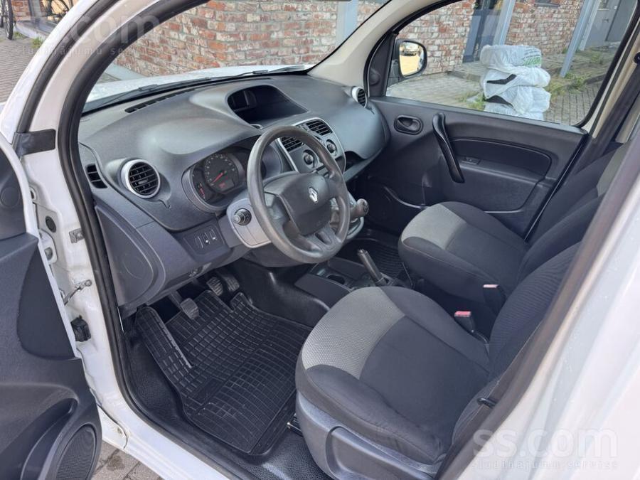 Balts Renault Kangoo 2019 Talsi, ar dzinēja tilpumu 1.50 L un nobraukumu 250 tūkst. km par 5200 €, foto 10 vietnē AUTOMOTO.COM.LV