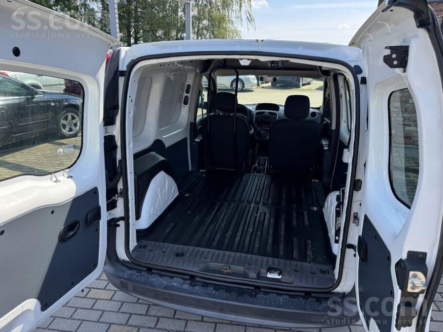 Balts Renault Kangoo 2019 Talsi, ar dzinēja tilpumu 1.50 L un nobraukumu 250 tūkst. km par 5200 €, foto 12 vietnē AUTOMOTO.COM.LV