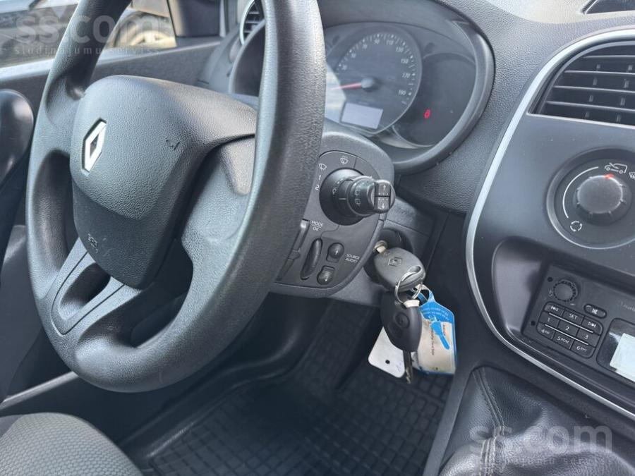Balts Renault Kangoo 2019 Talsi, ar dzinēja tilpumu 1.50 L un nobraukumu 250 tūkst. km par 5200 €, foto 16 vietnē AUTOMOTO.COM.LV