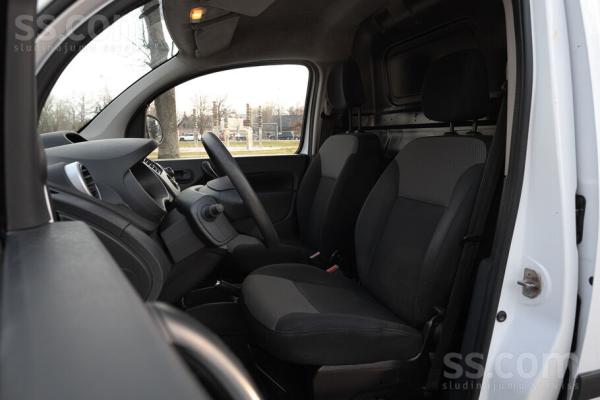 White Renault Kangoo 2021 in Jelgava, with an engine capacity of 1.50 L and mileage of 165 thousand km for 6570 €, photo 10 on AUTOMOTO.COM.LV