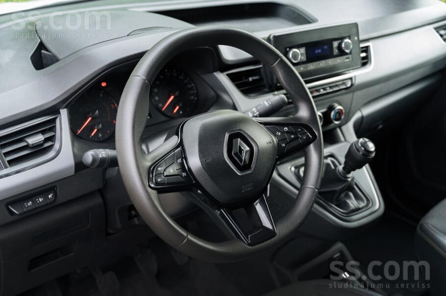 Balts Renault Kangoo 2022 Rīga, ar dzinēja tilpumu 1.50 L un nobraukumu 110 tūkst. km par 11500 €, foto 23 vietnē AUTOMOTO.COM.LV