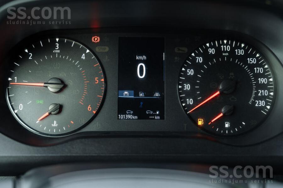 Balts Renault Kangoo 2022 Rīga, ar dzinēja tilpumu 1.50 L un nobraukumu 110 tūkst. km par 11500 €, foto 28 vietnē AUTOMOTO.COM.LV