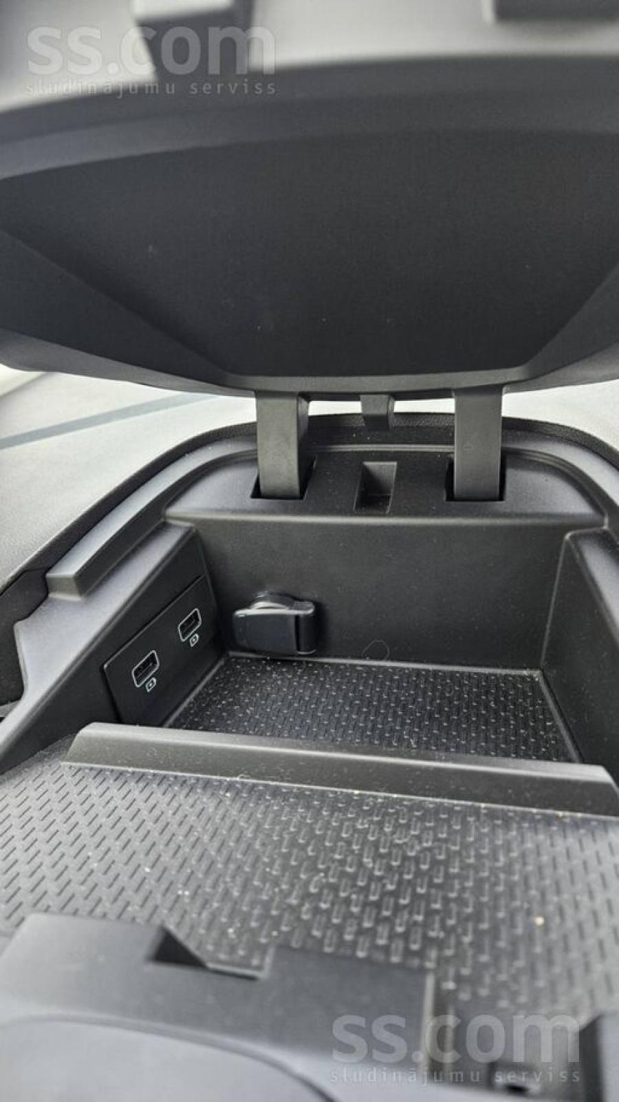 Balts Renault Kangoo 2023 Rīga, ar dzinēja tilpumu 1.50 L un nobraukumu 49 tūkst. km par 13500 €, foto 14 vietnē AUTOMOTO.COM.LV