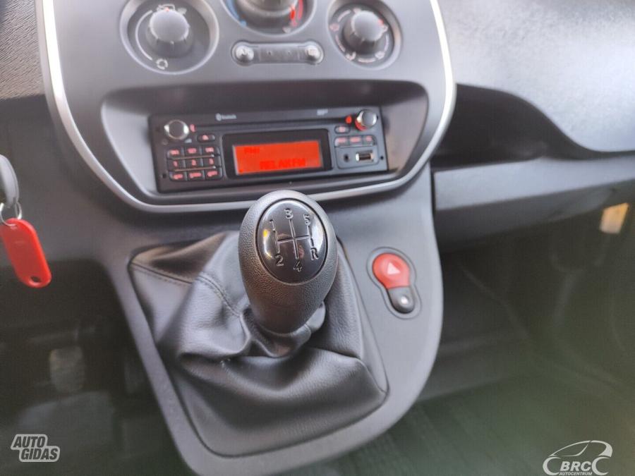White Renault Kangoo 2019 in Avizieniai, with an engine capacity of 1.50 L and mileage of 125 thousand km for 7300 €, photo 16 on AUTOMOTO.COM.LV