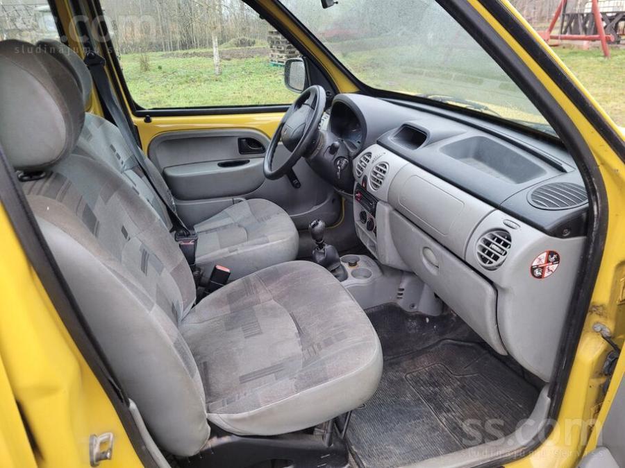 Dzeltens Renault Kangoo 2008 Daugavpils, ar dzinēja tilpumu 1.60 L un nobraukumu 174 tūkst. km par 2050 €, foto 7 vietnē AUTOMOTO.COM.LV