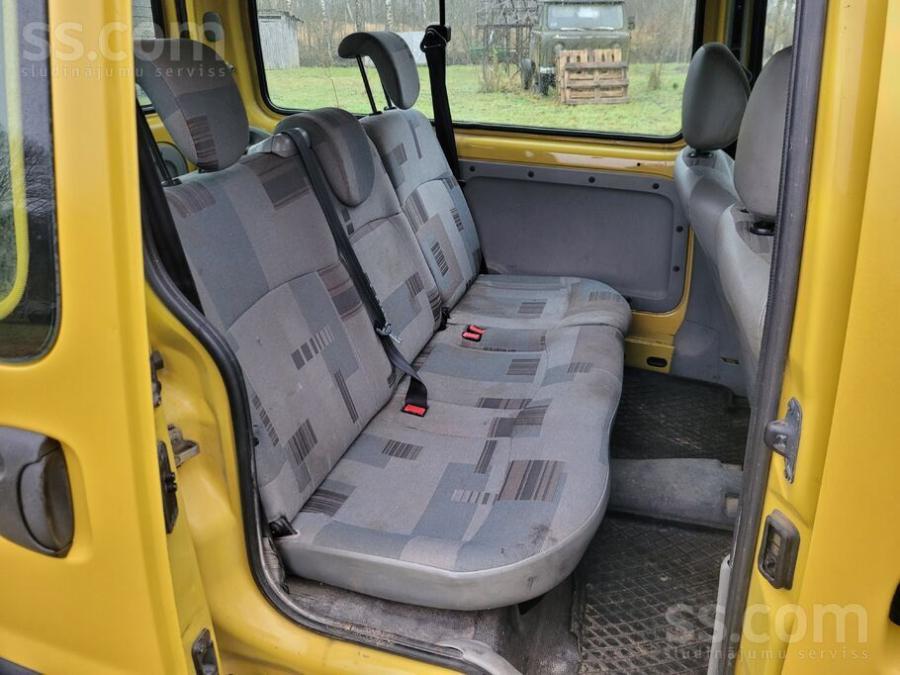 Dzeltens Renault Kangoo 2008 Daugavpils, ar dzinēja tilpumu 1.60 L un nobraukumu 174 tūkst. km par 2050 €, foto 9 vietnē AUTOMOTO.COM.LV